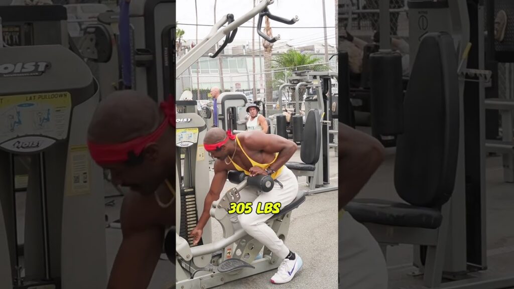 【Train With Quan】Let’s see how much i can lat pull down with a 6’8 wingspan - MetaFit Motion Base